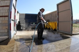 Commercial Power Washing in St. Charles, MO | Grease Masters